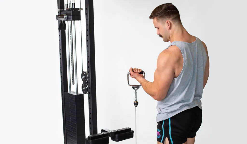 What Does the Low Row Machine Work? Your Questions Answered! – Bells of ...